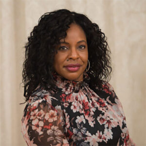 Elaine Bennett (ON) – 100ABCWomen